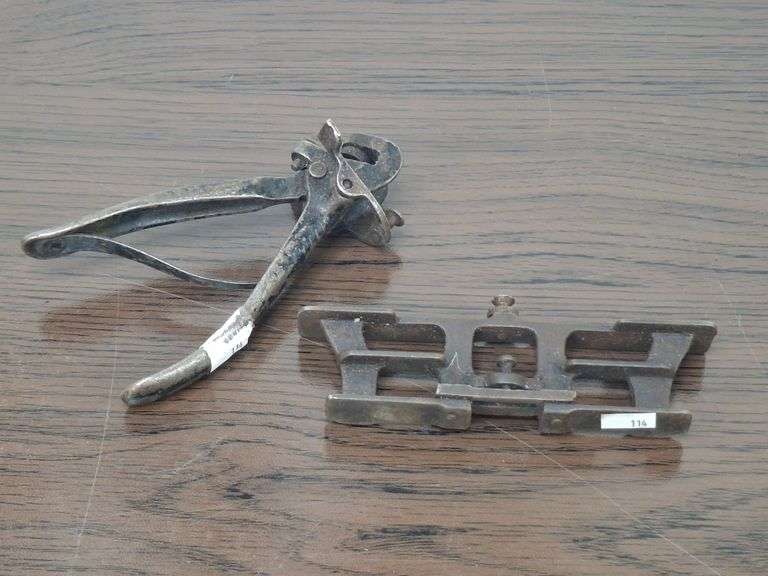 Pistol Grip Saw Set & Raker Gauge For Filing And Setting Saw Blades ...