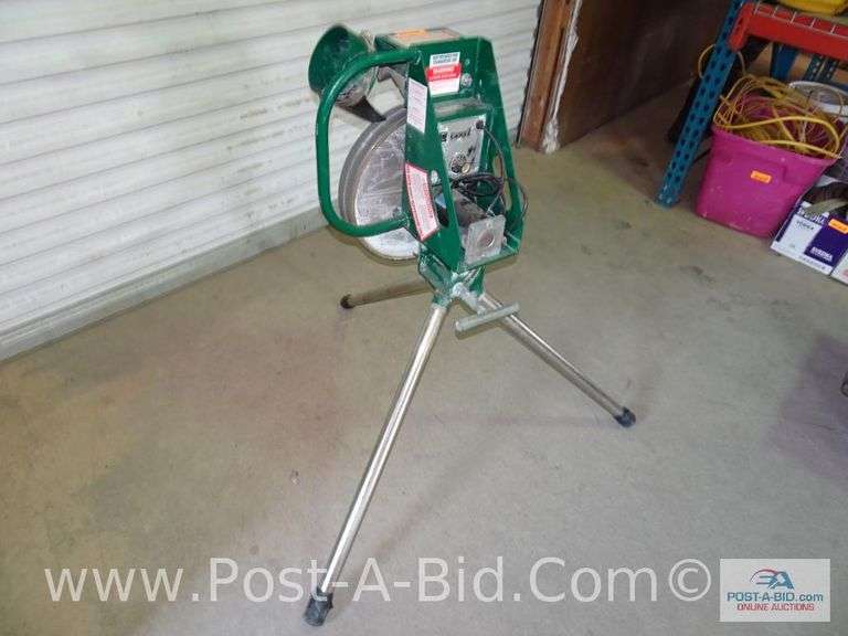 Casey Pitching Machine, M - Elsenpeter Auctions & Real Estate, Inc. dba ...