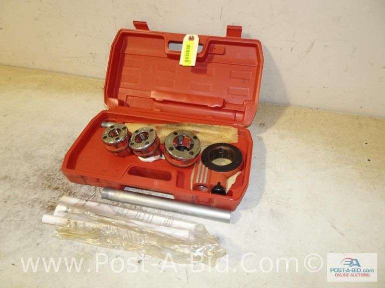 Pipe Threading Kit, 5 Piece Set By Central Forge In Case. - Elsenpeter ...