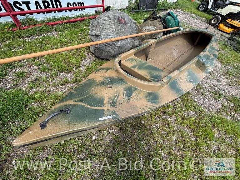 Carstens Mallard Duck Boat 13' With Push Pole, Owner Stated "18 Magnum ...