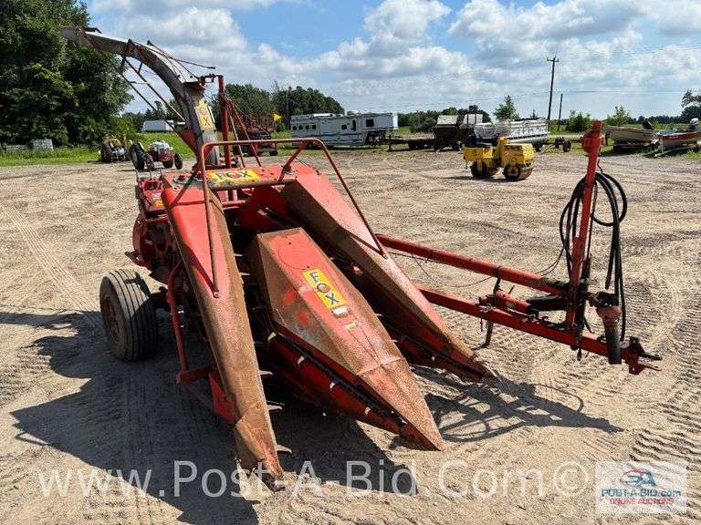 Fox Super 1000 Single Chopper, With 2 Row Corn Head. - Elsenpeter ...
