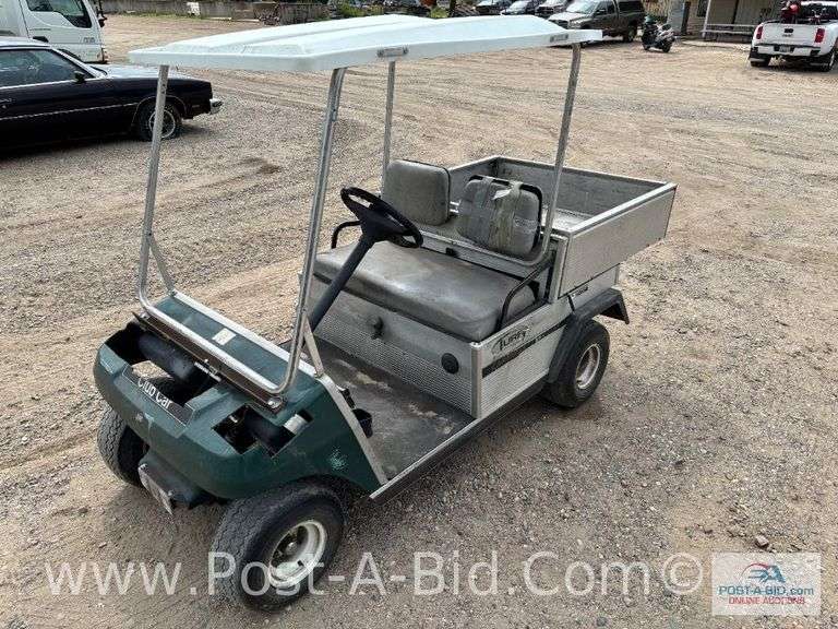 Club Car Carryall Turf 1, With 91 Hours, With Flatbed, Runs And Drives ...