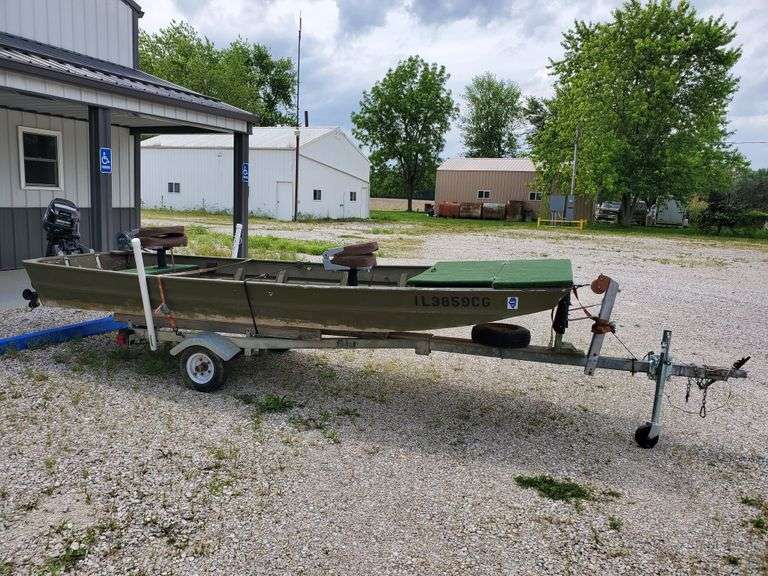 John boat with 15HP Mercury motor, built-in storage, 2 swivel seats ...