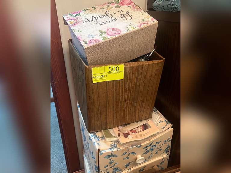 4 boxes of patterns and picture frames - Parrott Marketing Group