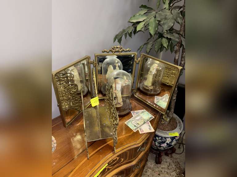 Brass magazine holder, 3-pane mirror, & father time statue - Parrott ...