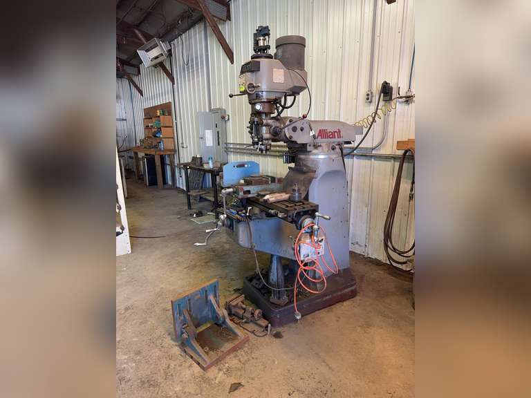 Alliant Milling Machine Model No. 949-3V Serial No. 2433, Variable ...