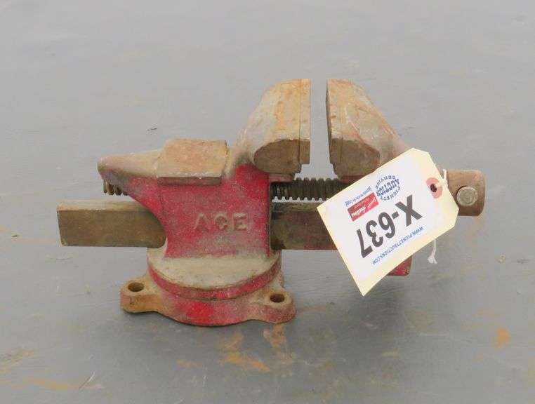 X-637 Ace Vise - Pickett Auction Service