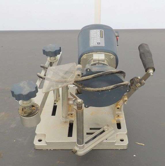 E-600 Chicago Electric Blade Sharpener - Pickett Auction Service
