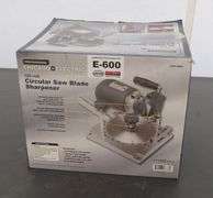 E-600 Chicago Electric Blade Sharpener - Pickett Auction Service