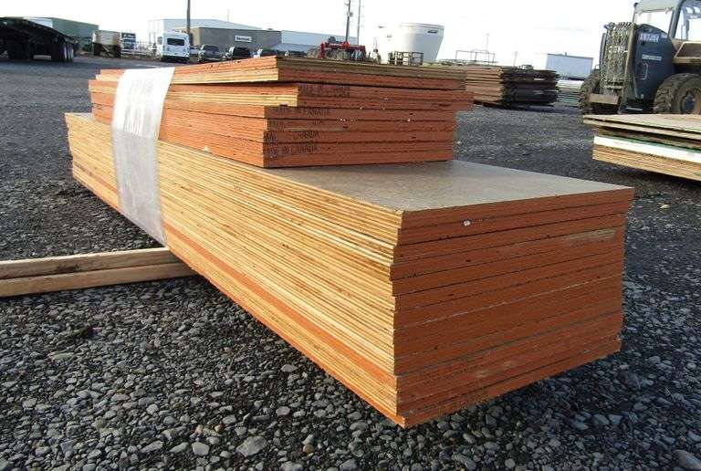 R-445 MDO Form Plywood Sheets - Pickett Auction Service