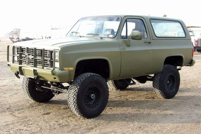 P-435 1985 Chevy Military Blazer - Pickett Auction Service