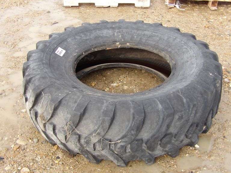 V-682 Backhoe Tractor Tire - Pickett Auction Service
