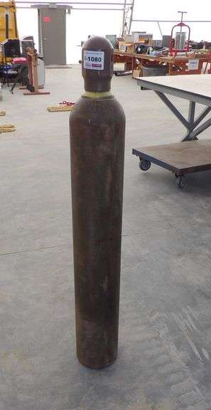 V-1080 Argon Tank - Pickett Auction Service