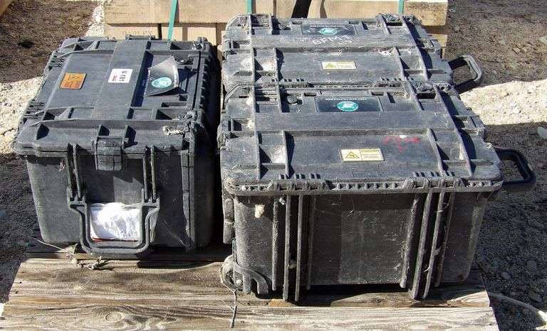 V-181 Pelican Boxes - Pickett Auction Service