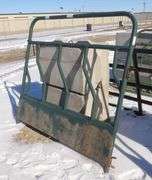 V-517 Behlen Country Feeder Panel - Pickett Auction Service