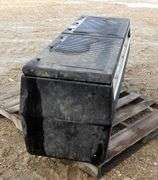 V-640 Dual Lid Packer Box - Pickett Auction Service