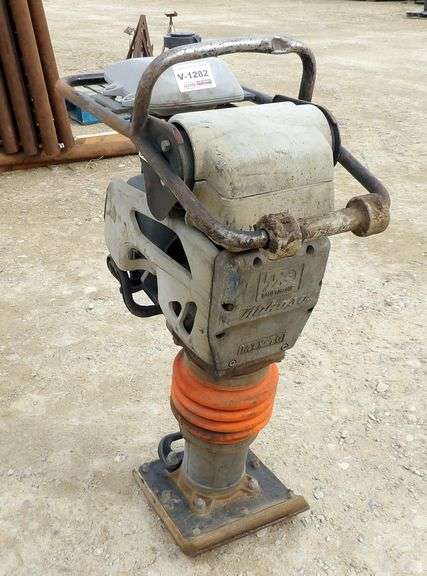 V-1282 Multiquip Jumping Jack Compactor - Pickett Auction Service