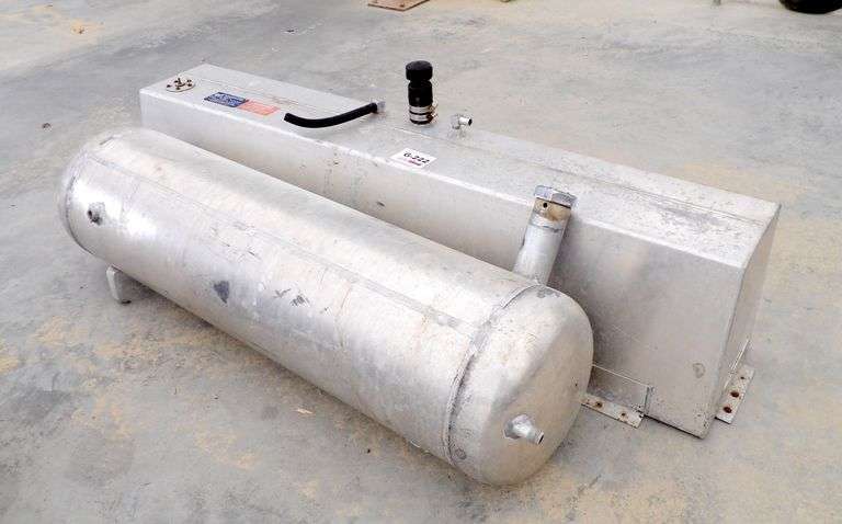 G-222 Fuel Tanks (2) - Pickett Auction Service