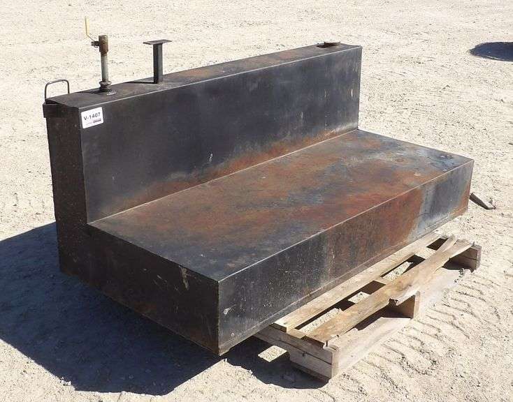V-1407 L Shaped Fuel Slip Tank - Pickett Auction Service