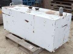 V-1501 Fuel Tank - Pickett Auction Service