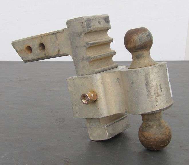 G-1222 Aluminum Stinger Hitch - Pickett Auction Service