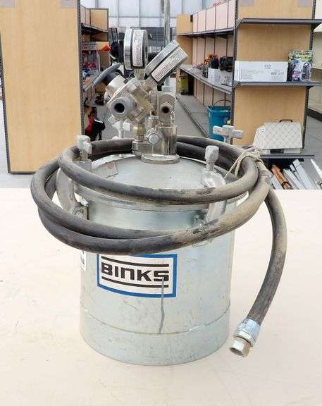 G-1174 Binks Spray Pot - Pickett Auction Service