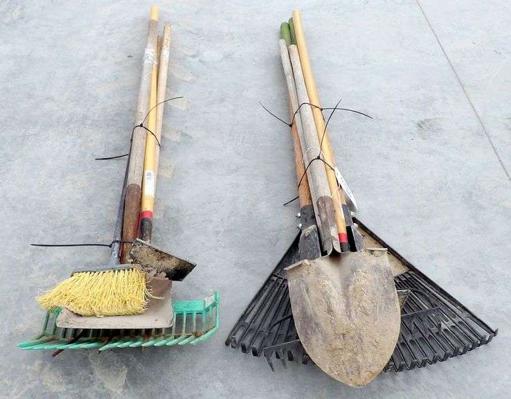 G-647 Large Hand Tools - Pickett Auction Service