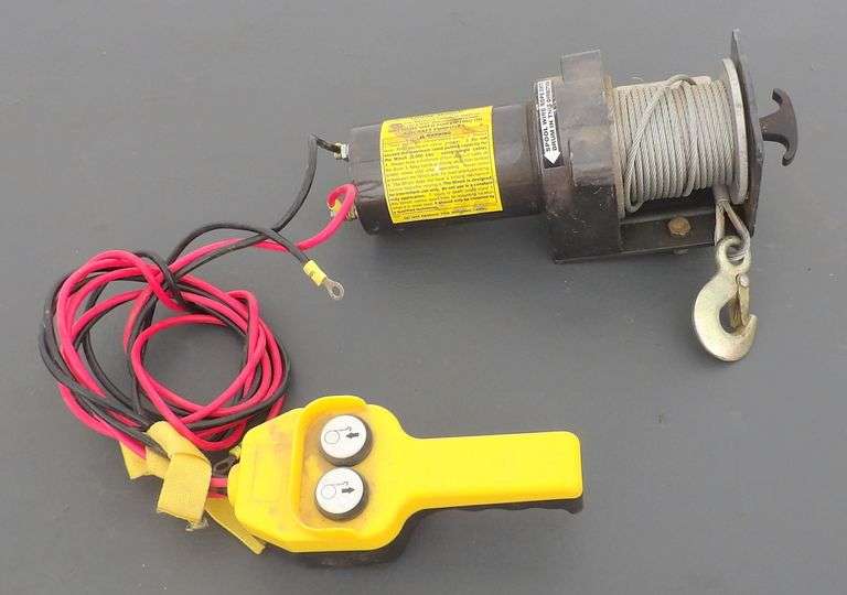 G-1269 Chicago Electric Utility Winch - Pickett Auction Service