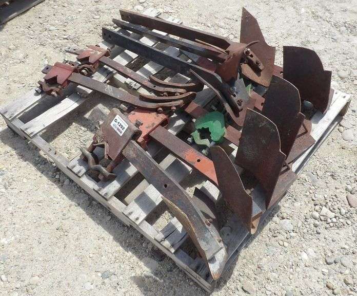 G-1292 Implement Parts - Pickett Auction Service