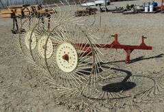 G-1057 Sitrex 3-Point 3 Wheel Hay Turner - Pickett Auction Service