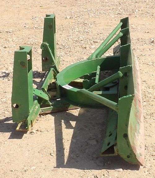 R-916 Terrace Blade - Pickett Auction Service