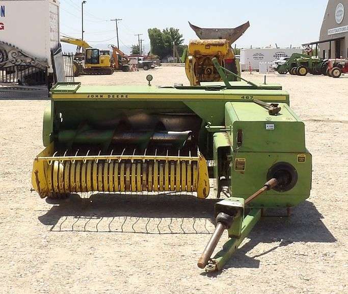 R-1509 John Deere 467 Baler - Pickett Auction Service