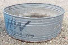 P-822 HW Brand Stock Tank - Pickett Auction Service