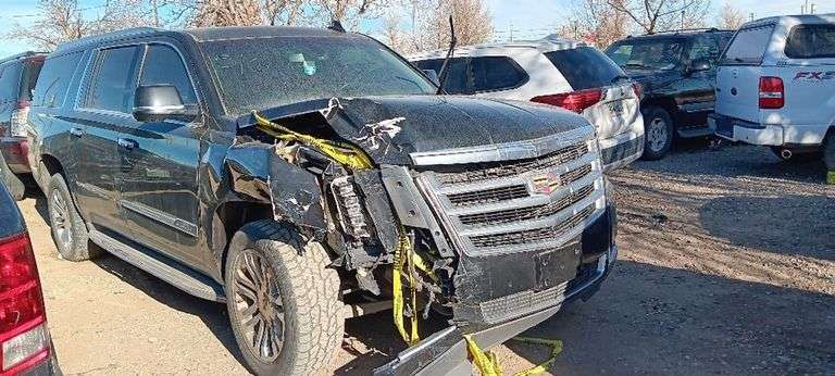 2015 CADILLAC ESCALADE/TOTAL LOSS - Peak Auto Auctions
