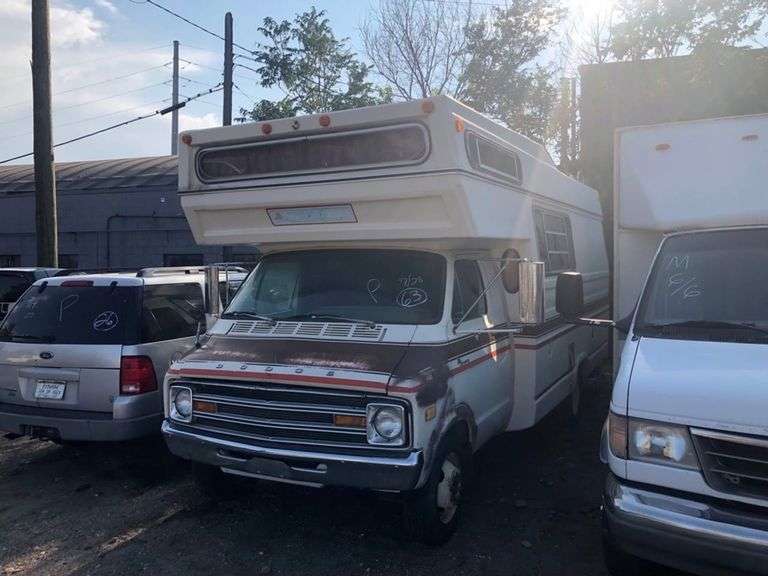 1975 DODGE SPORTSMAN RV - Peak Auto Auctions