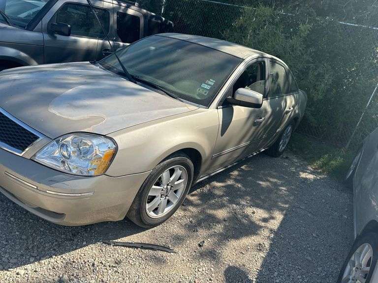 2006 FORD FIVE HUNDRED - Peak Auto Auctions