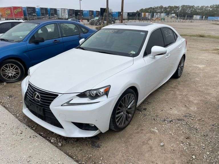 2015 LEXUS IS - Peak Auto Auctions