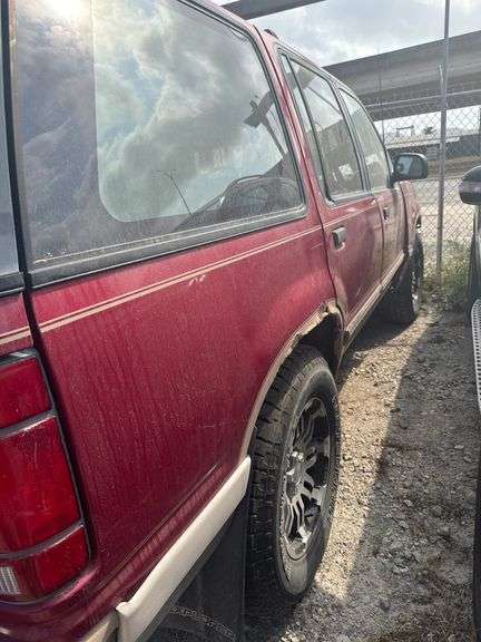1993 FORD EXPLORER - Peak Auto Auctions