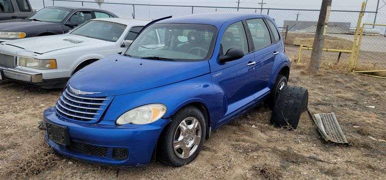 SALVAGE-2006 CHRYSLER PT CRUISER - Peak Auto Auctions