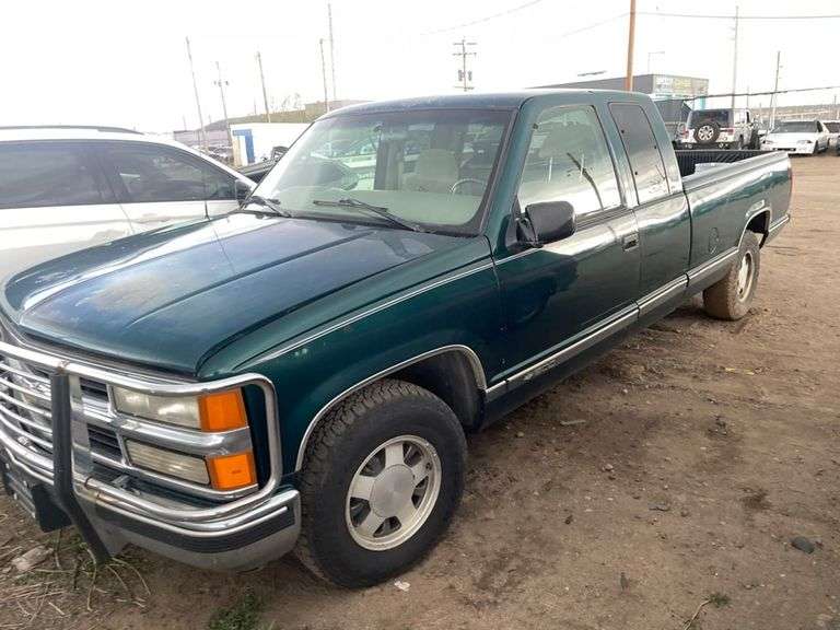 1997 CHEVROLET GMT-400 - Peak Auto Auctions