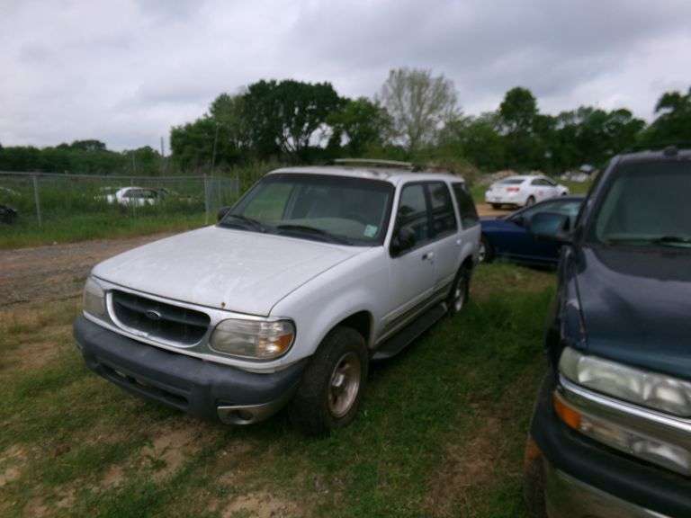 2000 FORD EXPLORER - Peak Auto Auctions