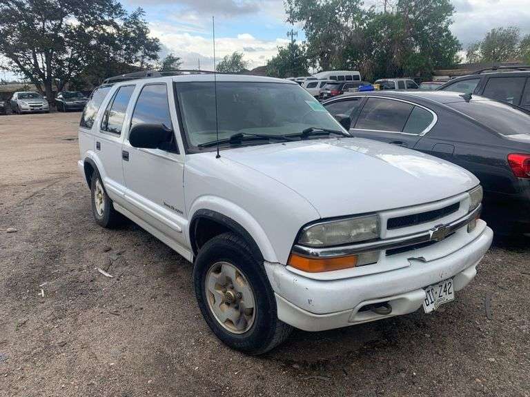 2000 CHEVROLET BLAZER - Peak Auto Auctions