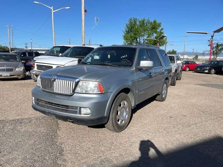 2006 LINCOLN NAVIGATOR / TITLE - Peak Auto Auctions