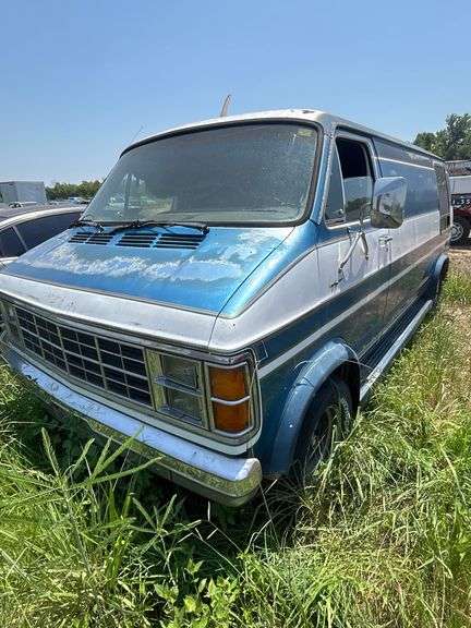 1984 DODGE RAM VAN - Peak Auto Auctions