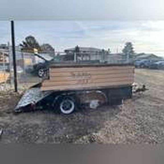 BOS PARTS ONLY - Trailer Trailer - Peak Auto Auctions