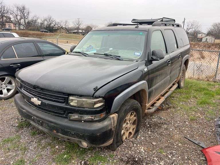 2003 CHEVROLET SUBURBAN - Peak Auto Auctions