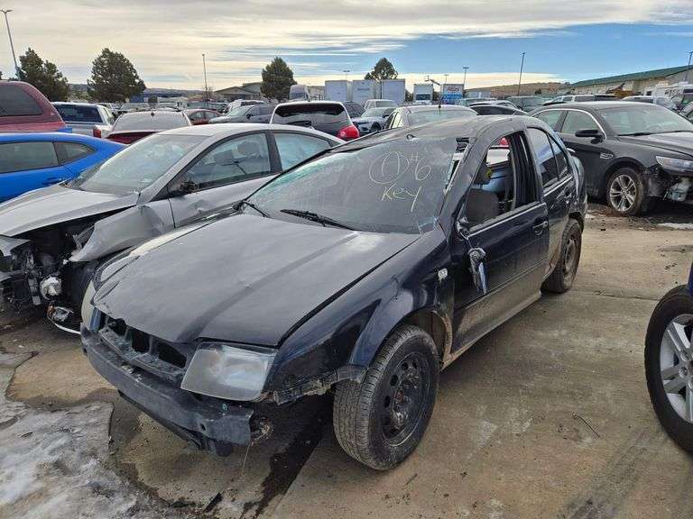 BOS PARTS ONLY - 2001 VOLKSWAGEN JETTA - Peak Auto Auctions
