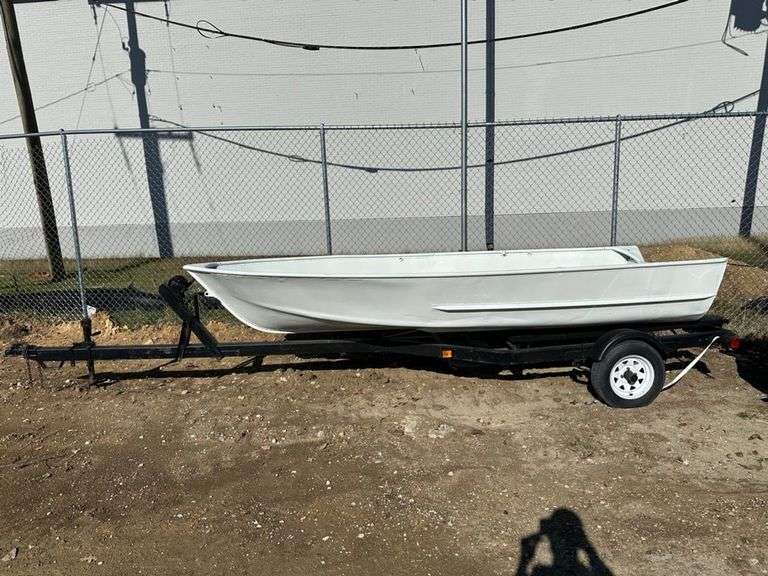 2000 TRAILER TRAILER - Peak Auto Auctions