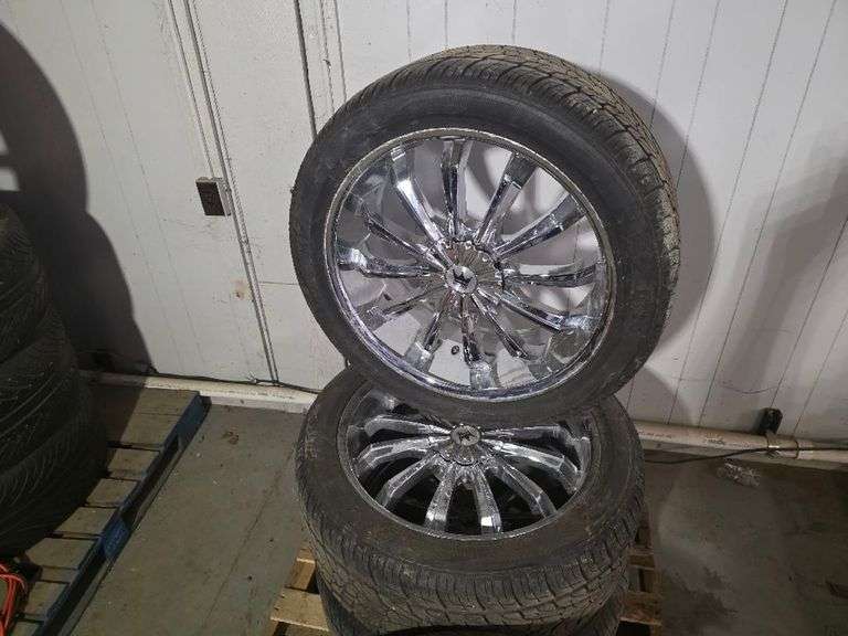 - 22 INCH RIMS 5 LUG - Peak Auto Auctions