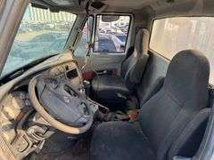 2011 INTERNATIONAL LF677 - Peak Auto Auctions